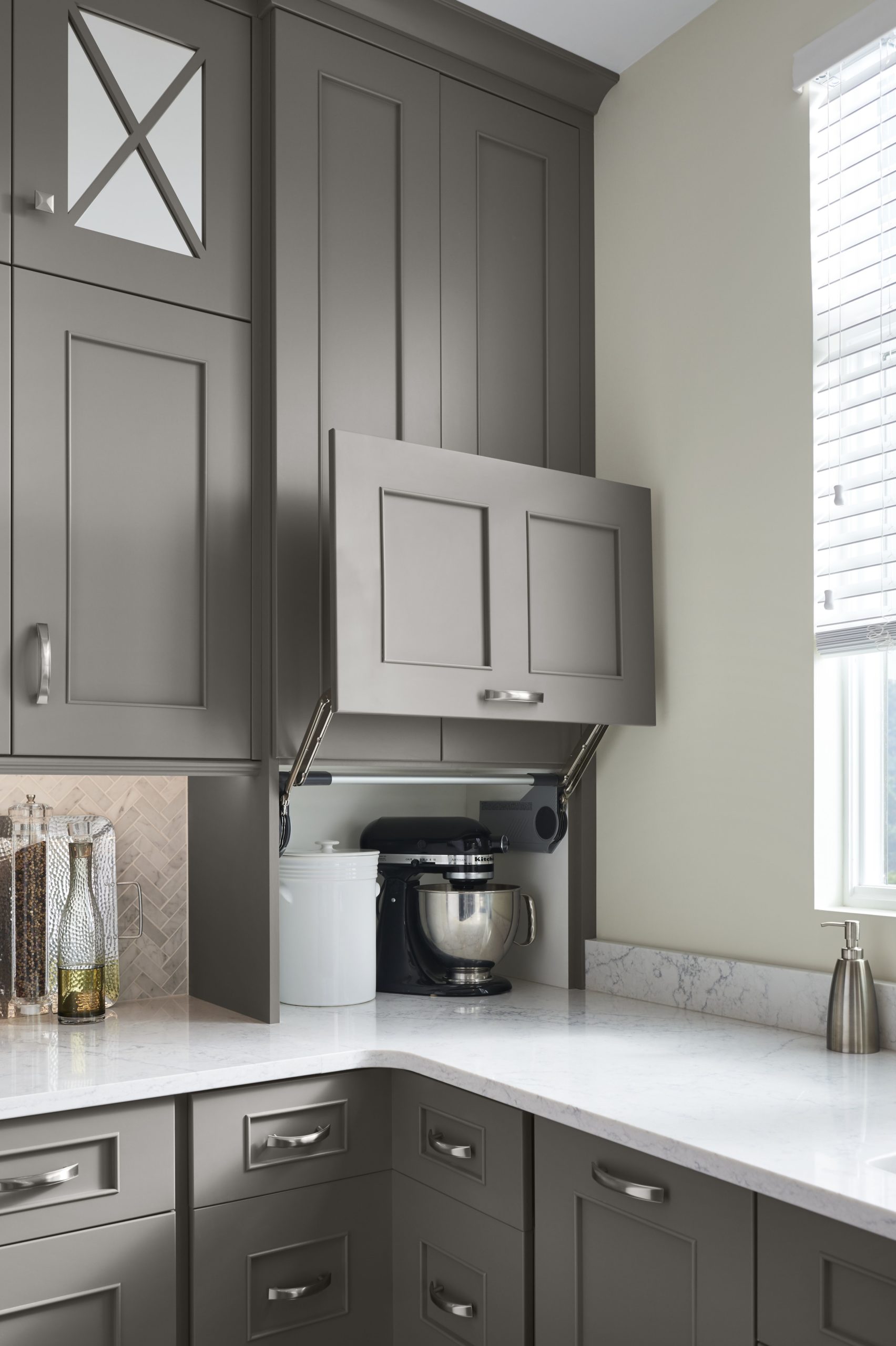 Storage Solutions – Cabinet Fantastic